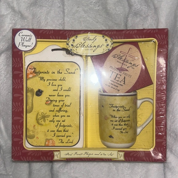 Daily Blessings | Other | Daily Blessings Gift Set Footprints In The Sand New | Poshmark